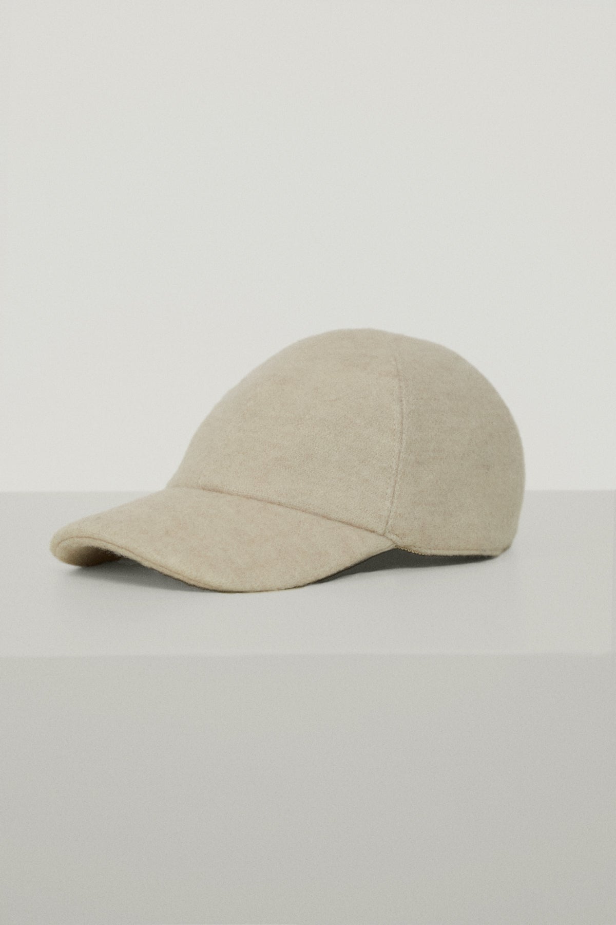 The Woolen Baseball Hat